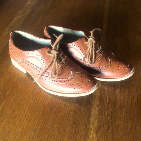 Wanted | Shoes | Womens Oxford | Poshmark